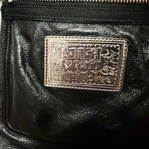 Coach | Bags | Coach Poppy Collection Black Leather Tote Vintage Y2k ...